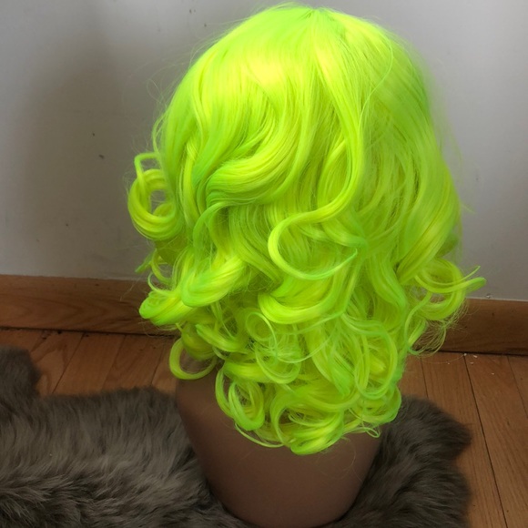 Accessories | Lime Neon Green Short Wavy Bob Lace Front Wig | Poshmark